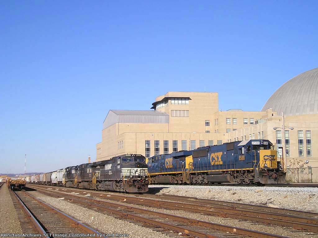 CSXT 8588 & NS 9226 At CUT In The Backyard
